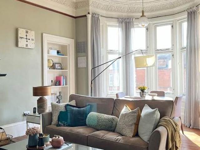 2 bedroom flat in Glasgow