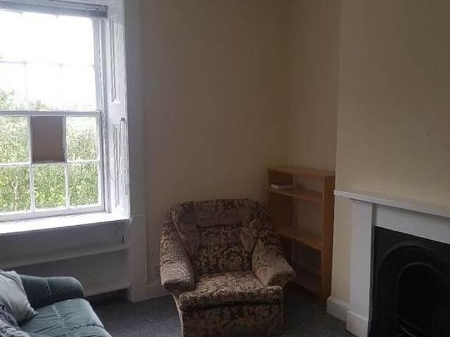 2 bedroom flat in Glasgow