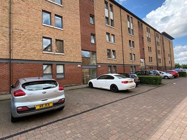 2 bedroom flat in Glasgow