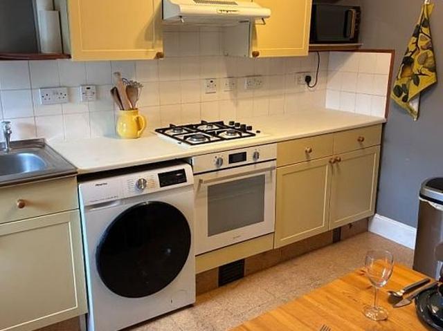 2 bedroom flat in Glasgow