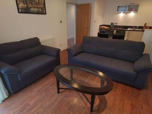 2 bedroom flat in Glasgow