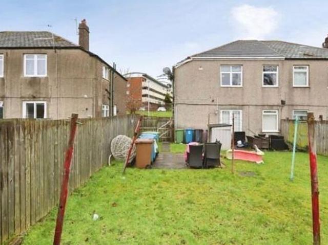 2 bedroom flat in Glasgow