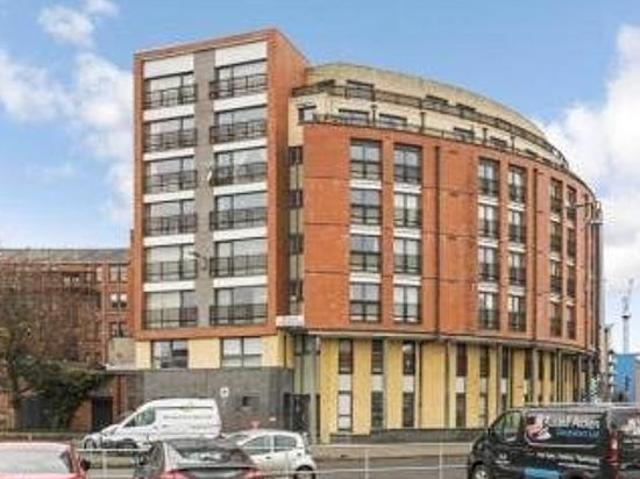 2 bedroom flat in Glasgow