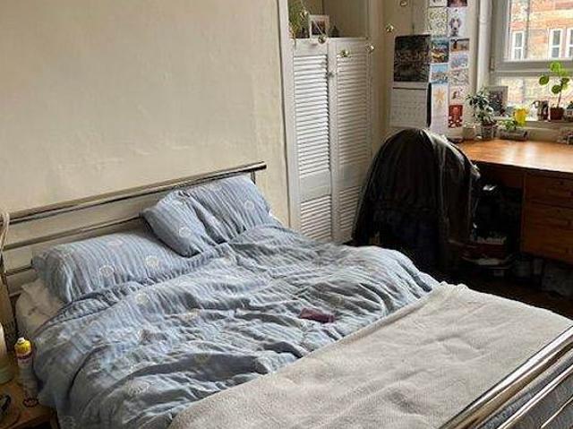 2 bedroom flat in Glasgow