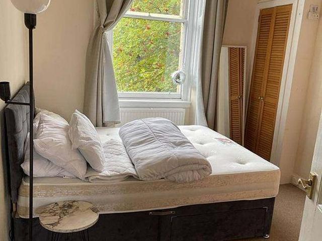 2 bedroom flat in Glasgow