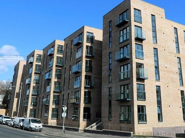 2 bedroom flat in Glasgow