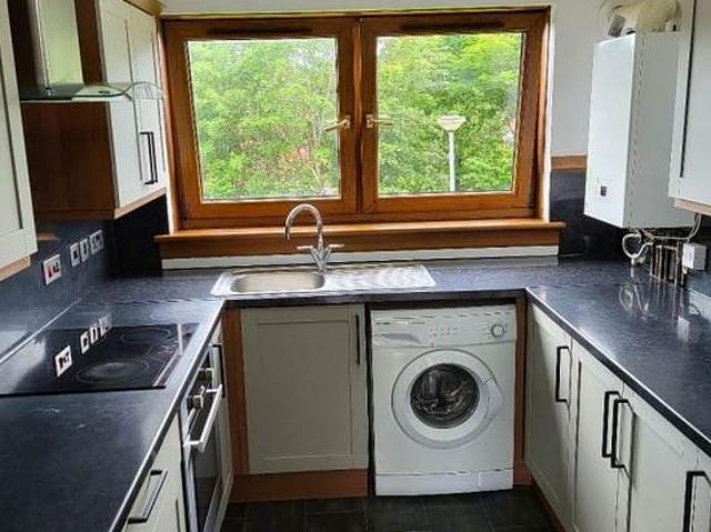 2 bedroom flat in Glasgow