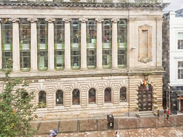 2 bedroom flat in Glasgow