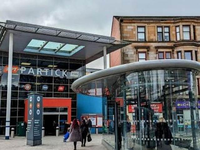 2 bedroom flat in Glasgow