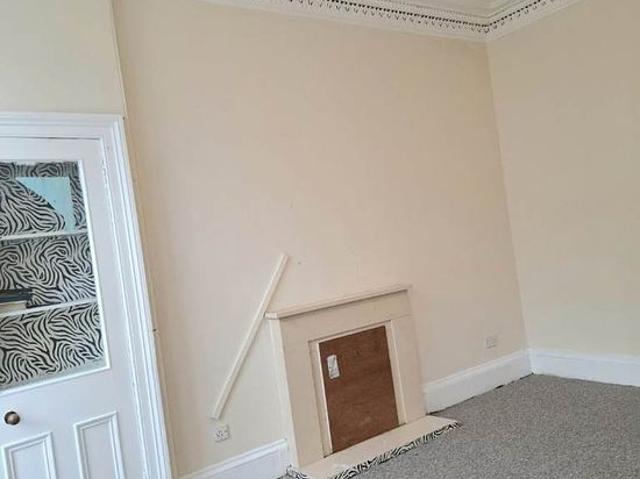 2 bedroom flat in Glasgow