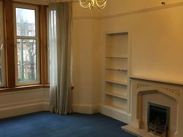 2 bedroom flat in Glasgow