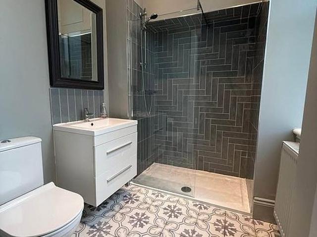 2 bedroom flat in Glasgow
