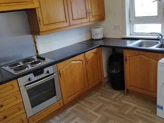 2 bedroom flat in Glasgow
