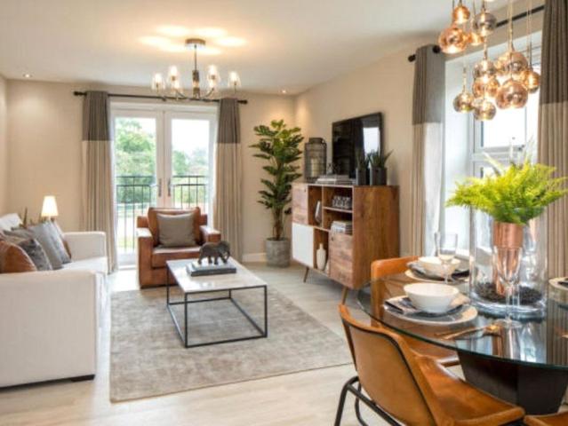 2 bedroom Flat in Ifould Crescent, Wokingham