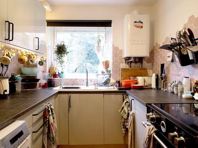2 bedroom flat in Leeds