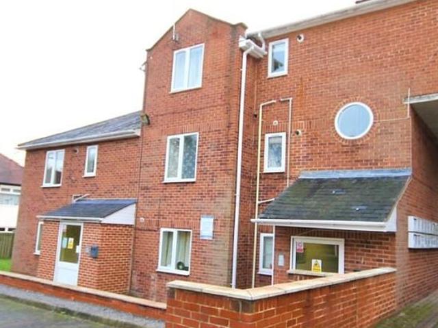 2 bedroom flat in Leeds