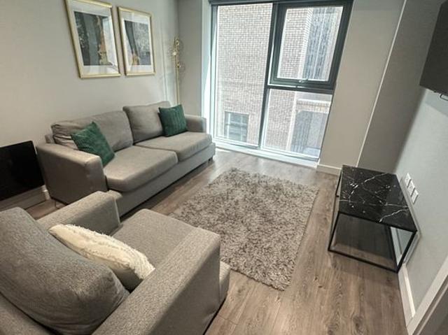 2 bedroom flat in Liverpool