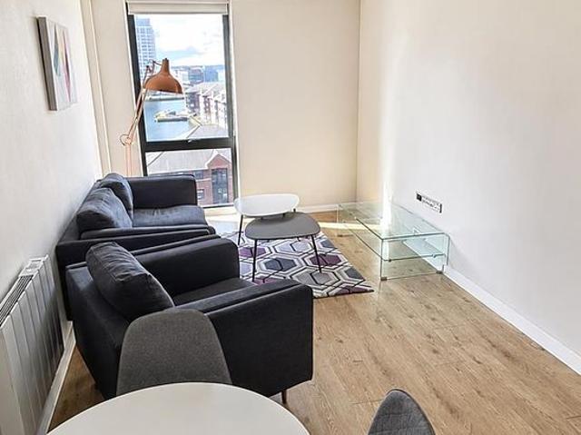 2 bedroom flat in Liverpool