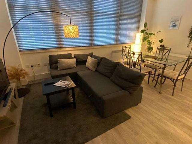 2 bedroom flat in Liverpool
