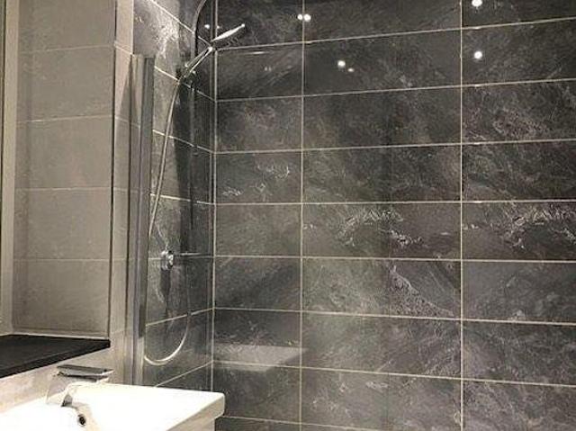 2 bedroom flat in Liverpool