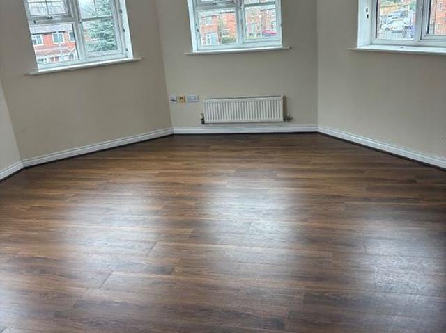 2 bedroom flat in Liverpool