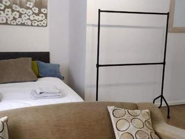 2 bedroom flat in Liverpool