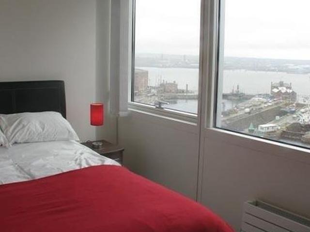 2 bedroom flat in Liverpool