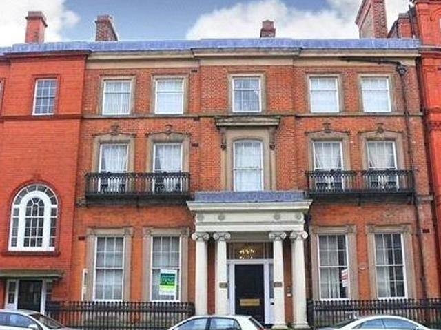 2 bedroom flat in Liverpool