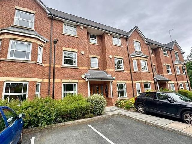 2 bedroom flat in Liverpool