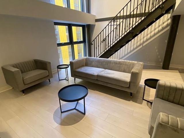 2 bedroom flat in Liverpool