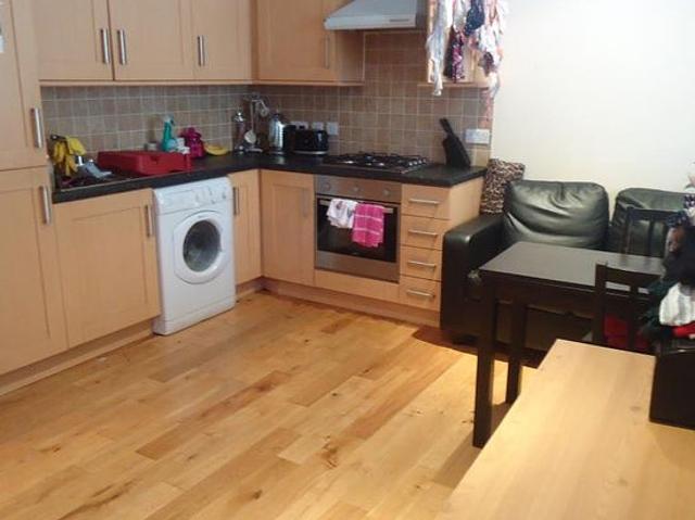 2 bedroom flat in London