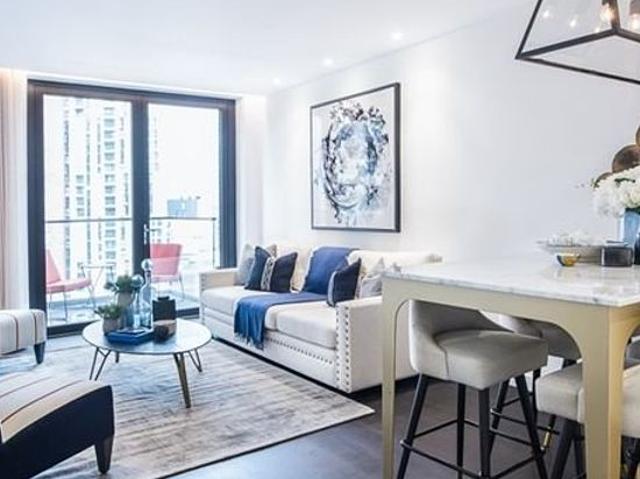 2 bedroom flat in London