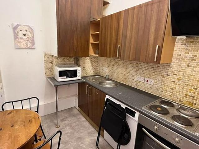 2 bedroom flat in London