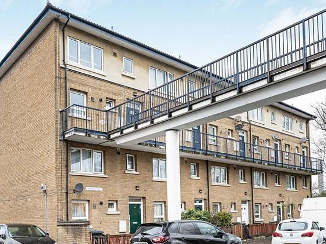 2 bedroom flat in London