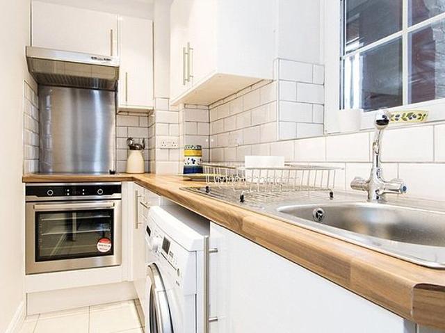 2 bedroom flat in London
