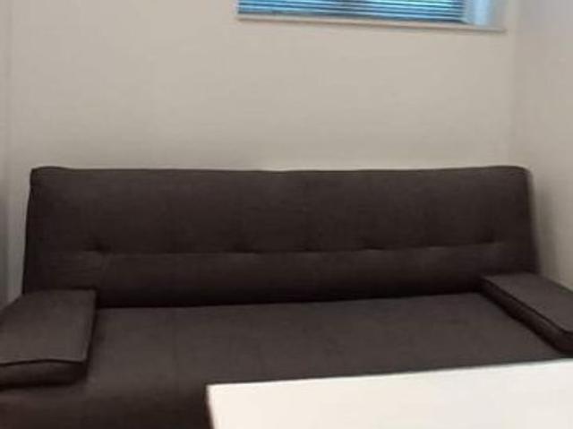 2 bedroom flat in London