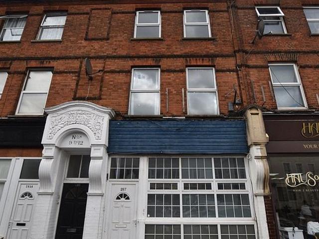 2 bedroom flat in London
