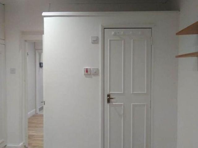2 bedroom flat in New Malden