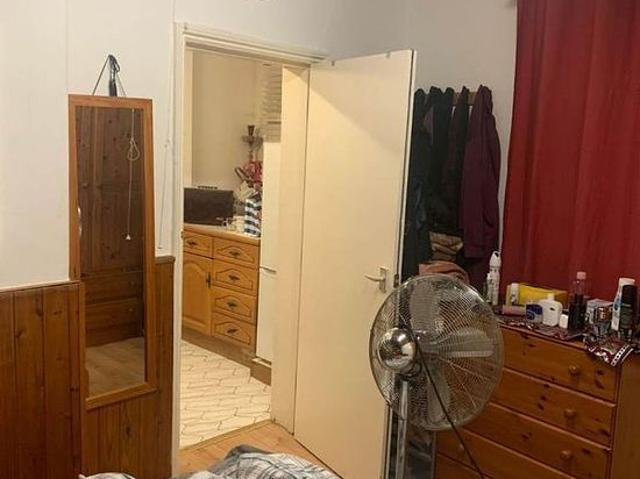 2 bedroom flat in New Malden