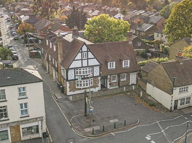 2 bedroom flat in Orpington