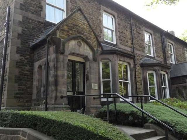 2 bedroom flat in Rotherham