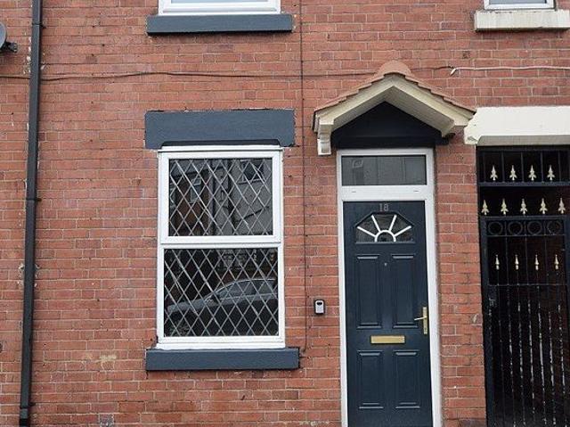 2 bedroom flat in Rotherham