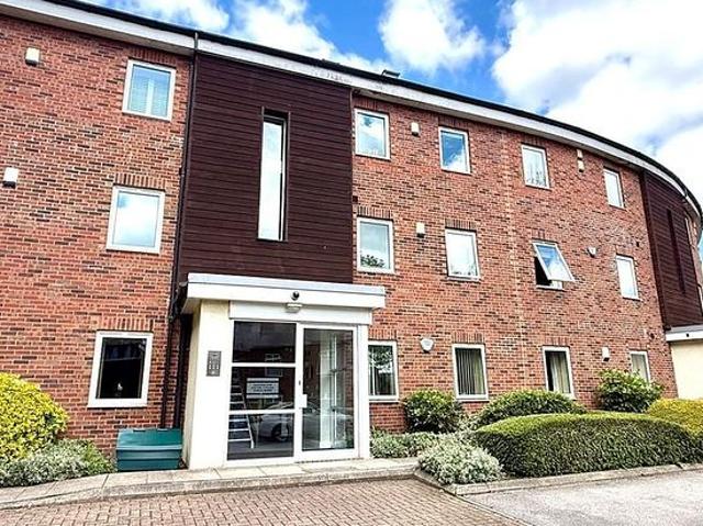 2 bedroom flat in Sheffield