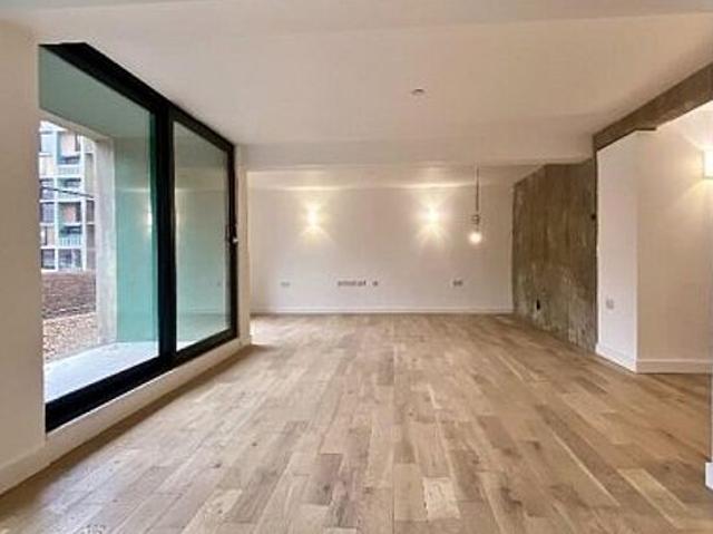 2 bedroom flat in Sheffield