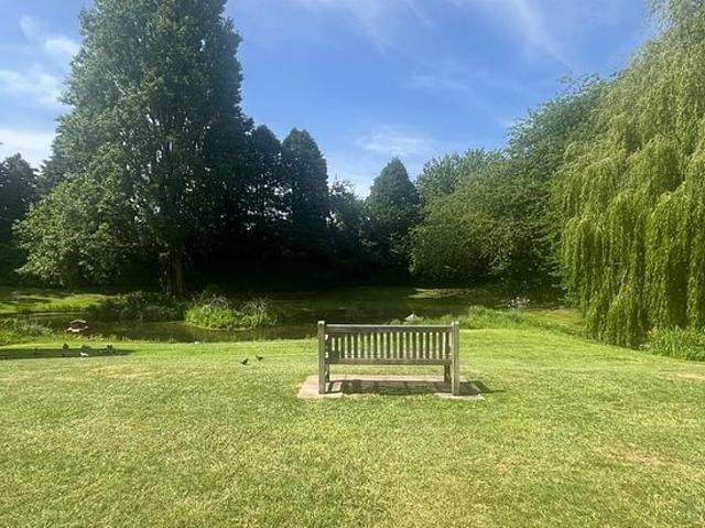 2 bedroom flat in Solihull