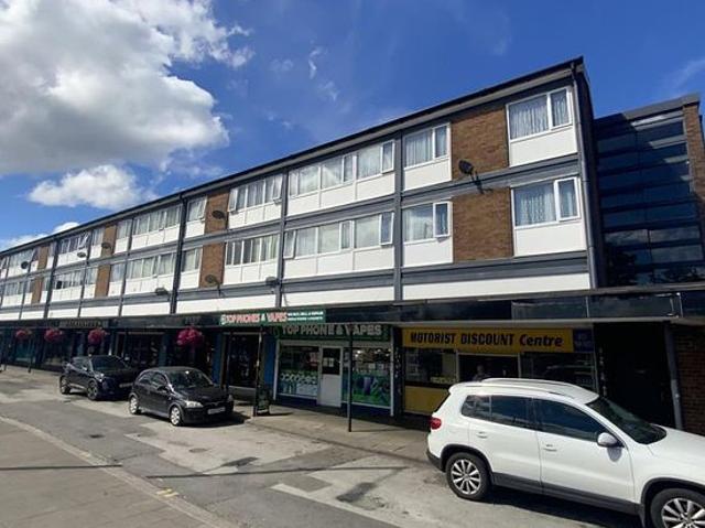 2 bedroom flat in Solihull