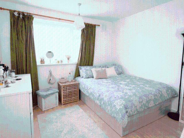 2 Bedroom Flat Moments From Queen Mary