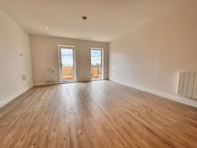 2 Bedroom Flat/Apartment To Rent in Ashford