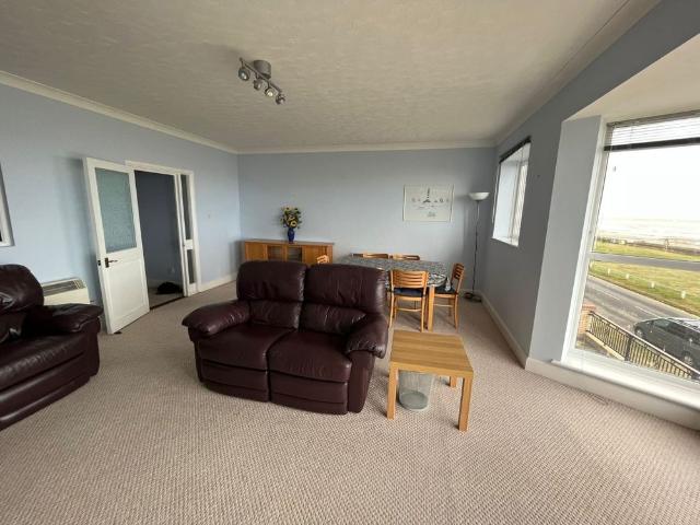 2 Bedroom Flat/Apartment To Rent in Littlestone