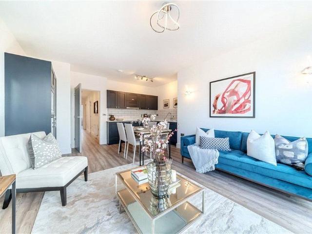 2 Bedroom Flat/Apartment to rent